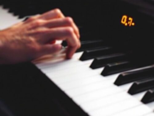 AI Music Composition: Revolutionizing Soundtracks - Graphic Eagle